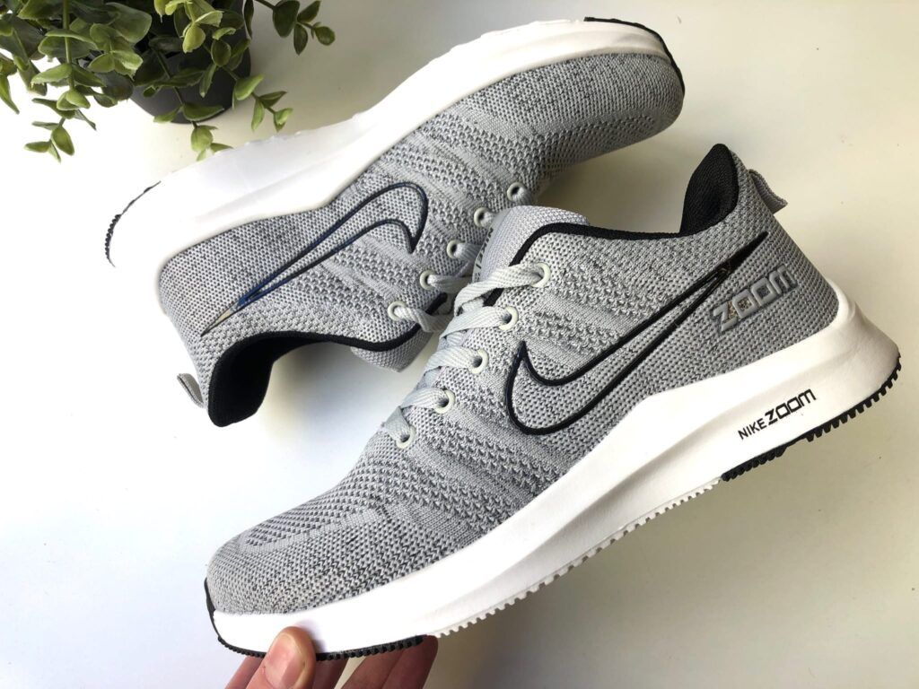 Купить кроссовки Nike Zoom темно-серого цвета в СПБ